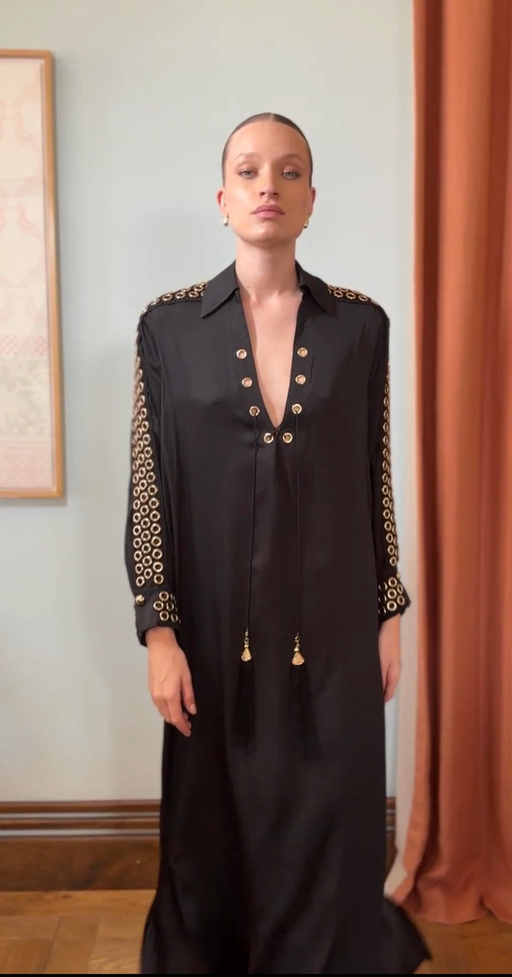 Gold Sleeve Dress Black – Einav Nasiri